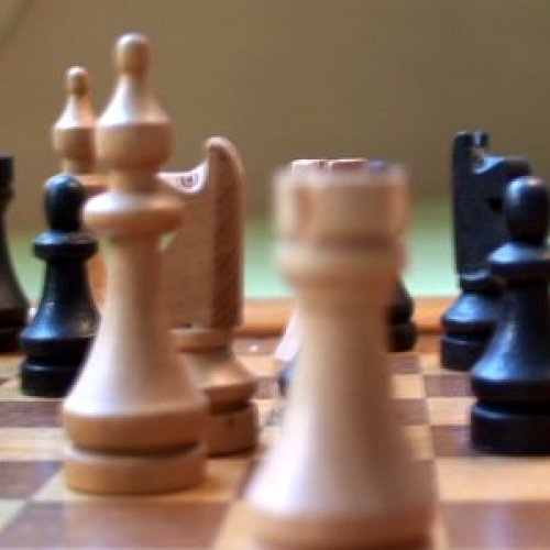 ROYAL CLUB LEADS JORDAN CHESS LEAGUE - Jordan Olympic Committee